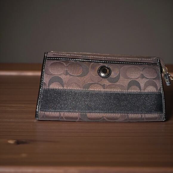 Coach | Bags | Coach Signature Canvas Wallet With Brown Leather Trim ...